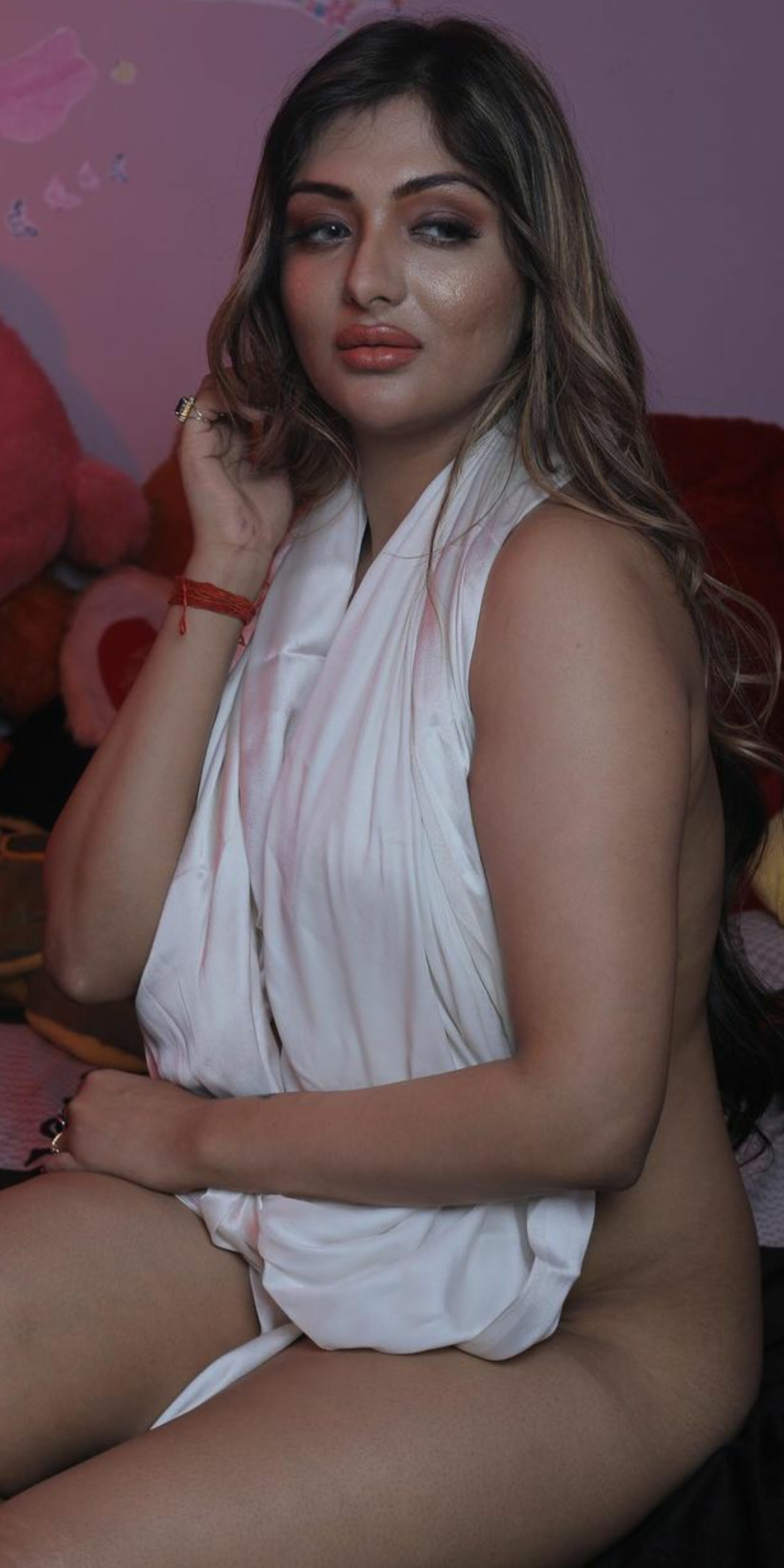 Khushi Mukherjee Scrolller 