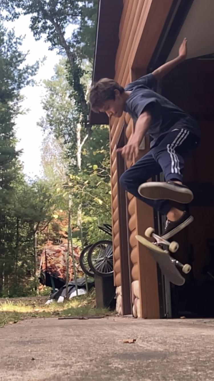 Kickflip photo | Scrolller