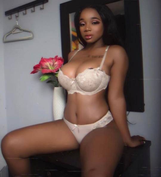 Kiky Rucker New File | Scrolller