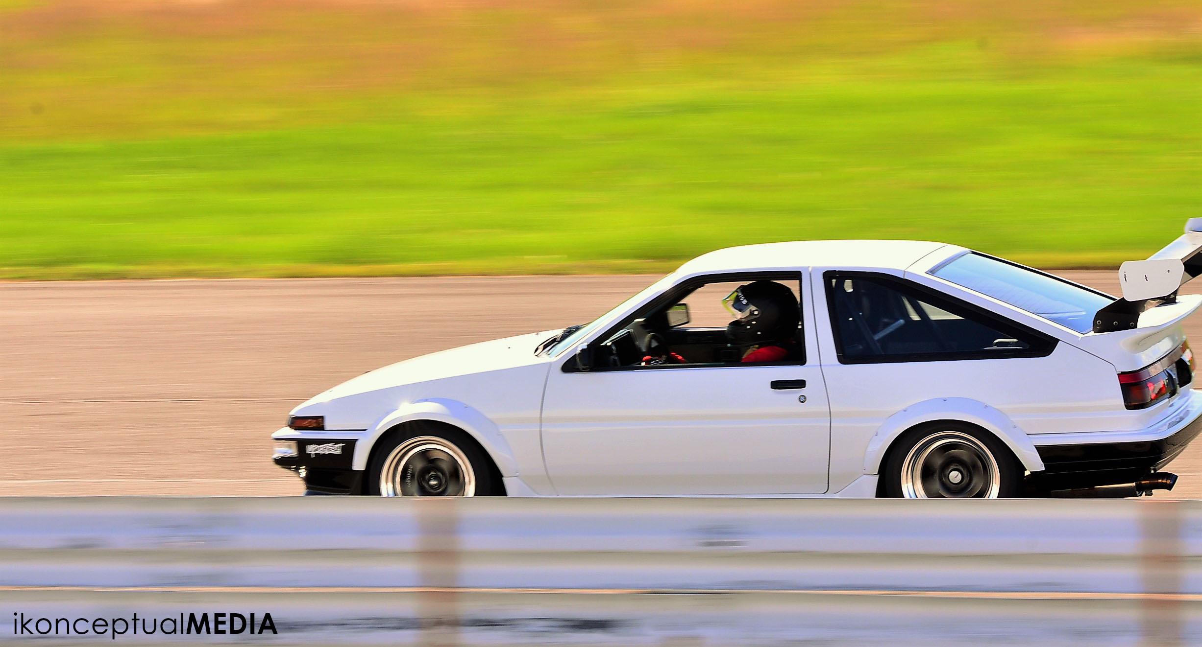 King of Corollas? AE86 tearing up the track.... | Scrolller