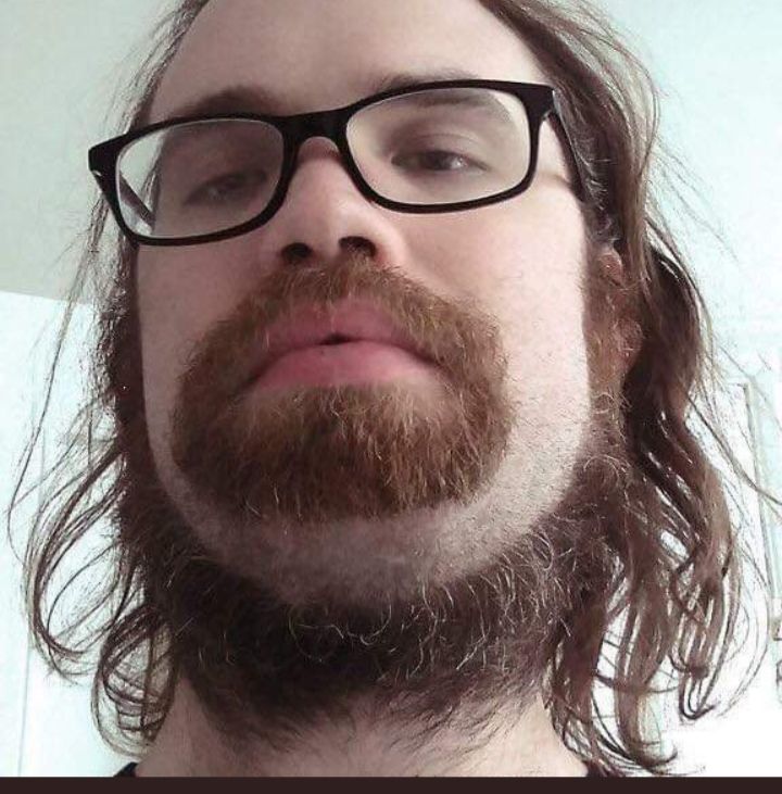 King of the Neck Beards | Scrolller