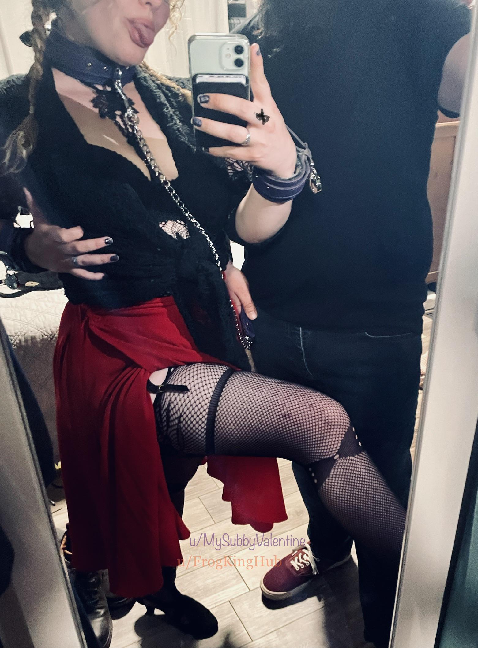 Kink club date night. Cuffed, collared, leashed, and locked for the night. 💋💜 [F][M] | Scrolller