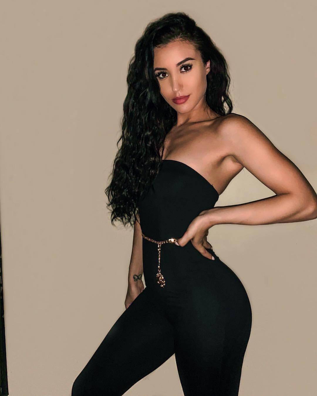 Knockout | Scrolller