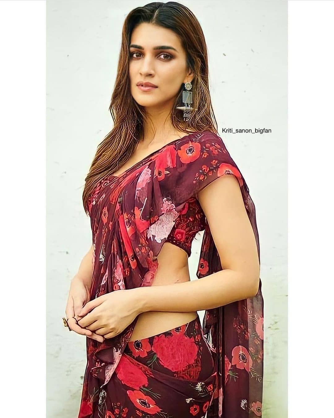 Kriti Sanon Scrolller