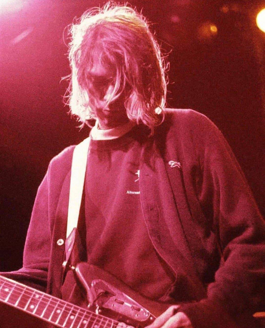 Kurt Cobain | Scrolller
