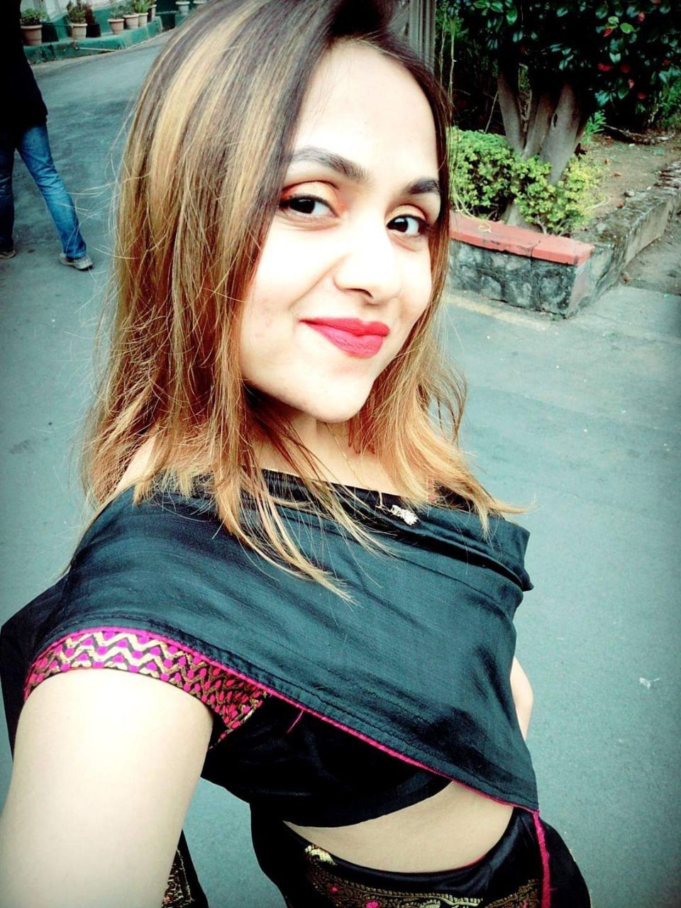 Kya khyal hai? | Scrolller