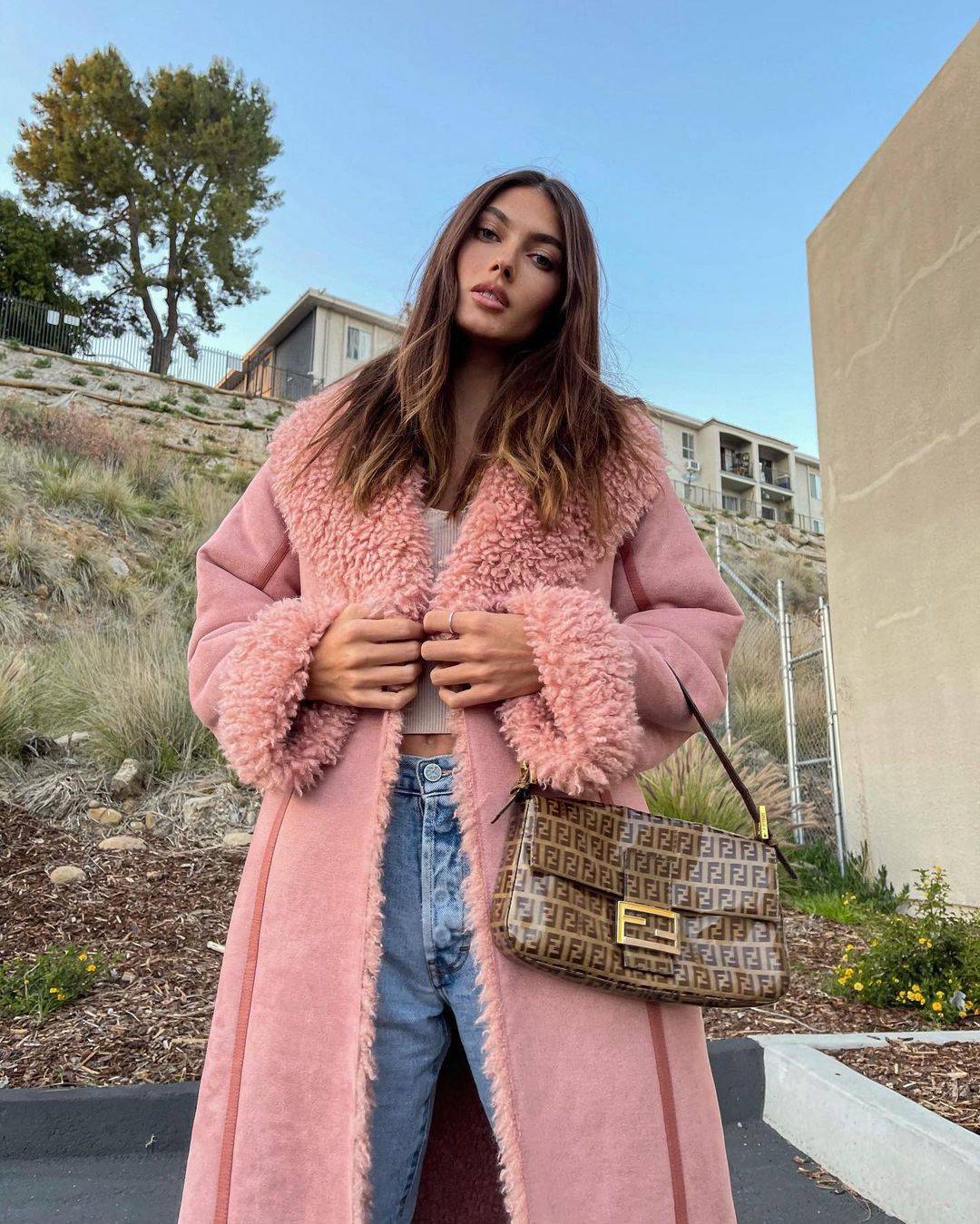 Kyla Shay | Scrolller