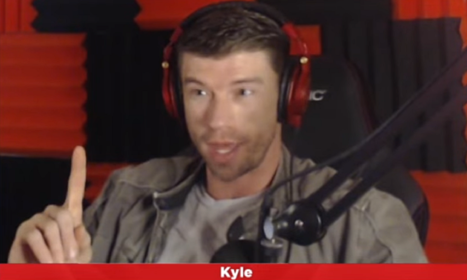 Kyle got a new setup it seems on the new PKN. Kind of digging it. | Scrolller