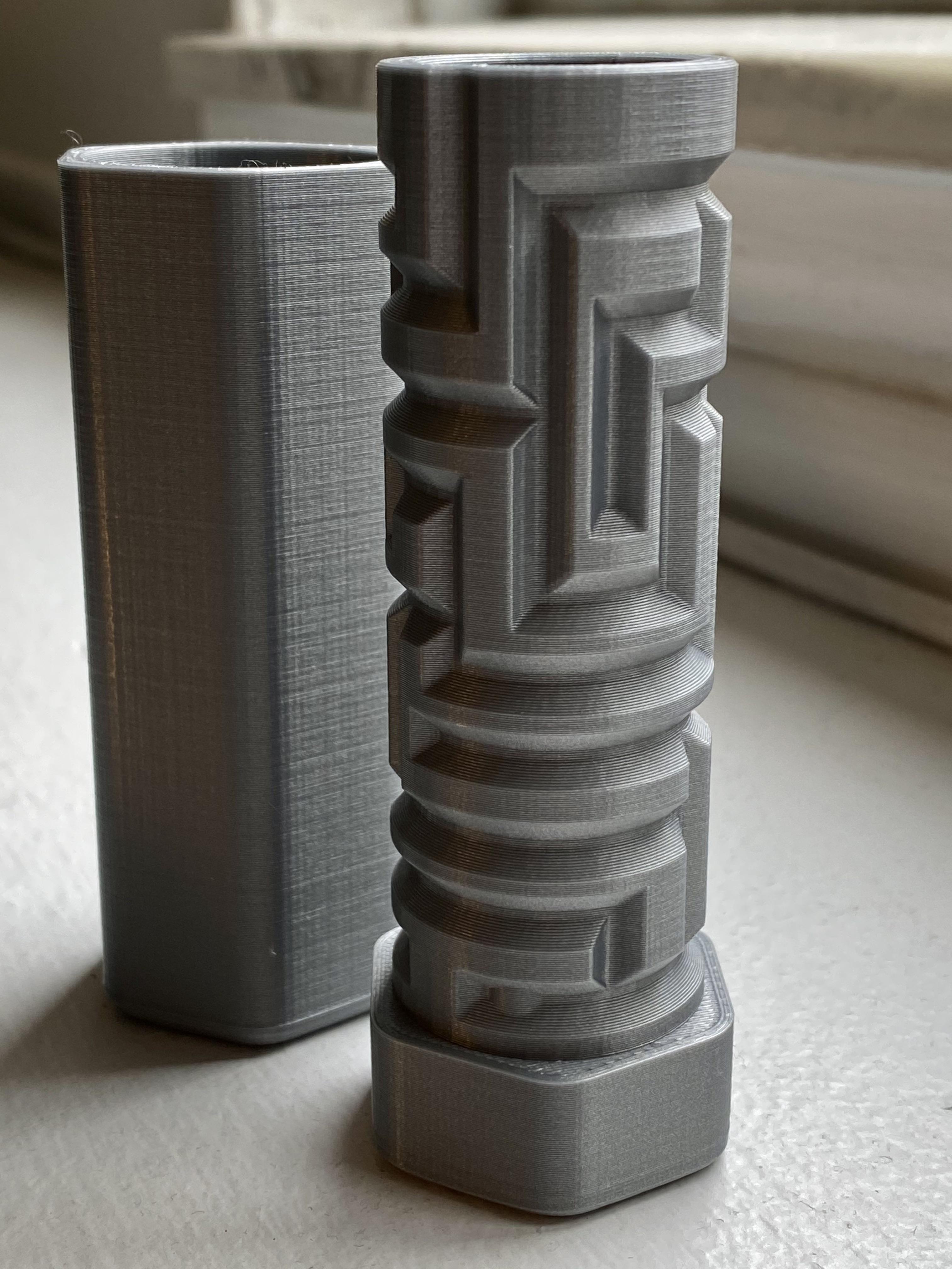 Labyrinth Gift Box | Scrolller