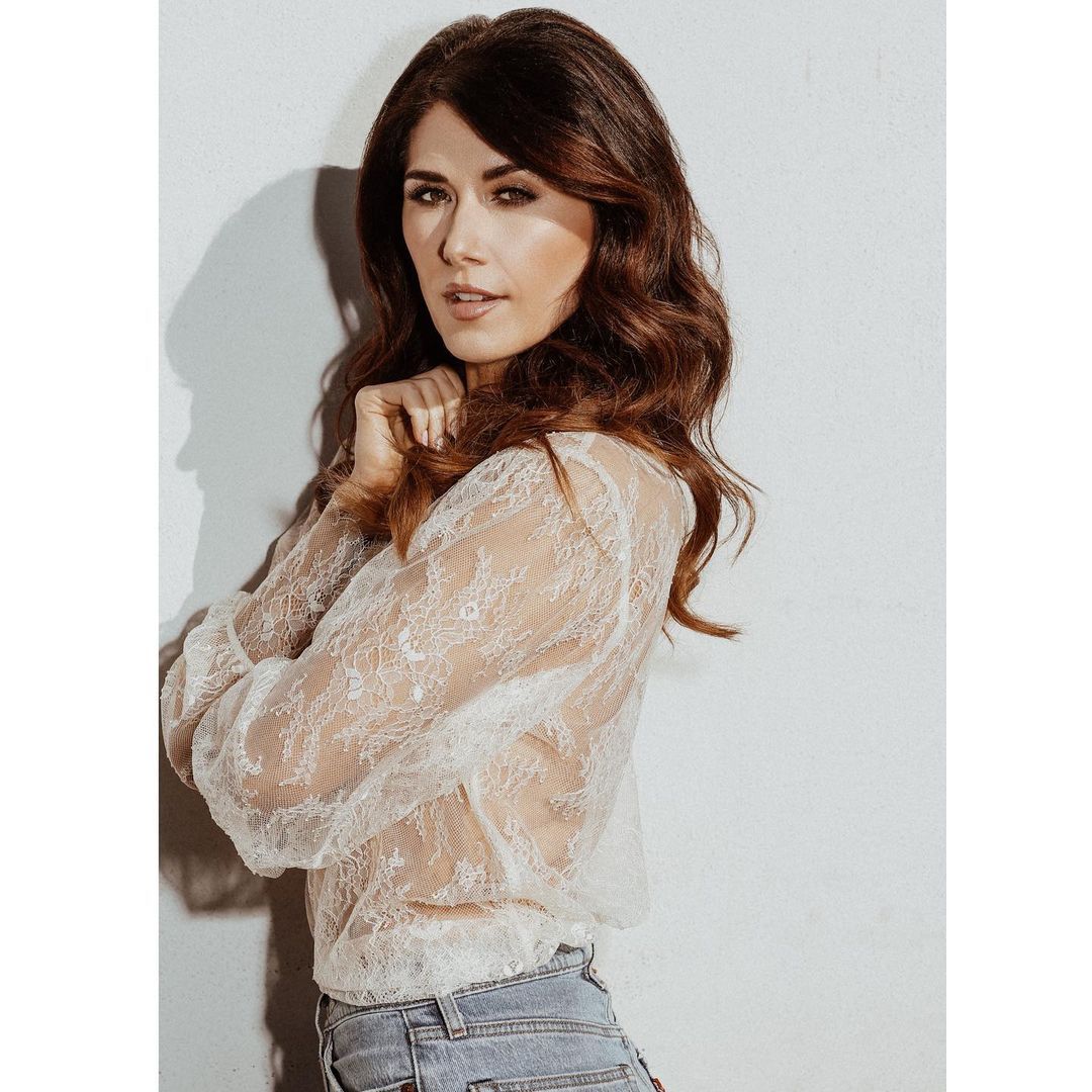 Lace Top | Scrolller