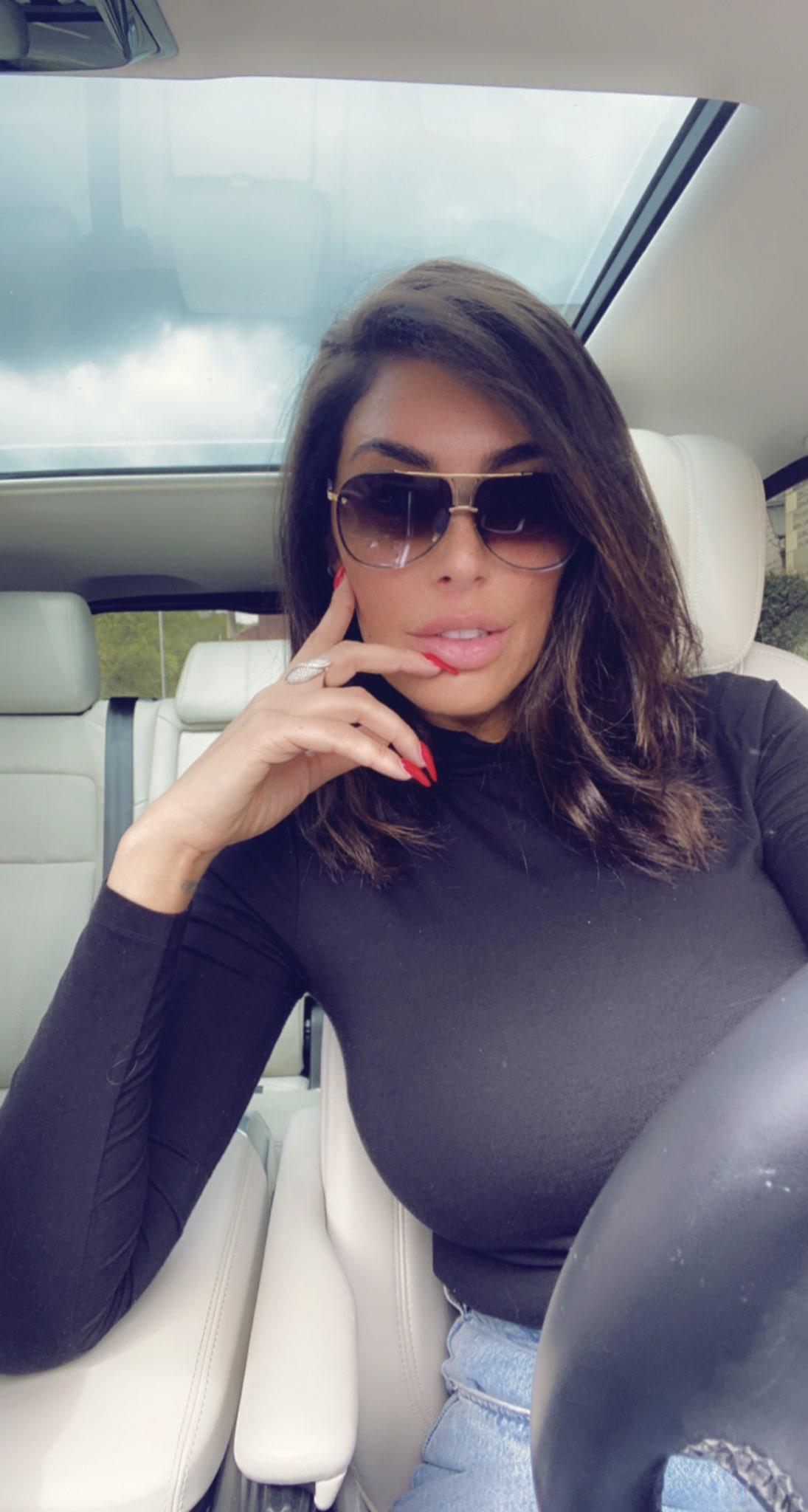 Lady Boss | Scrolller