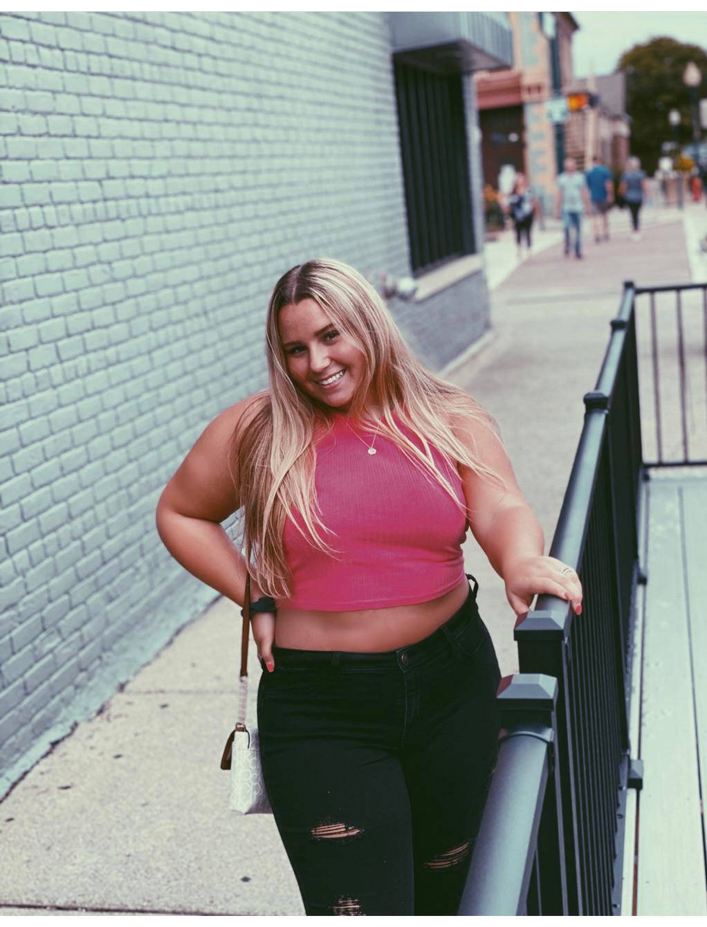 Lady in the streets | Scrolller