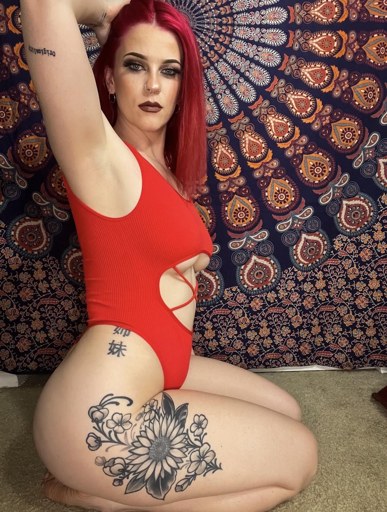 Lady lumps 💋 | Scrolller