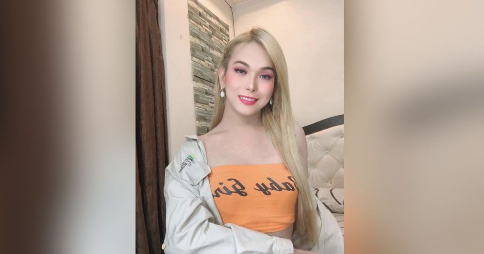 Ladyboy Angelica 😍 | Scrolller