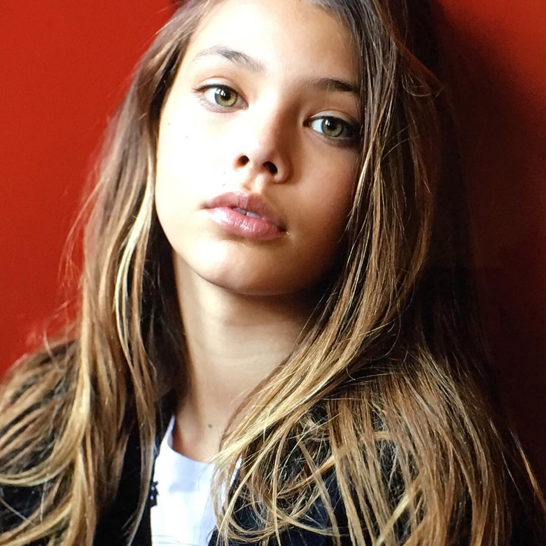 Laneya Grace :) | Scrolller