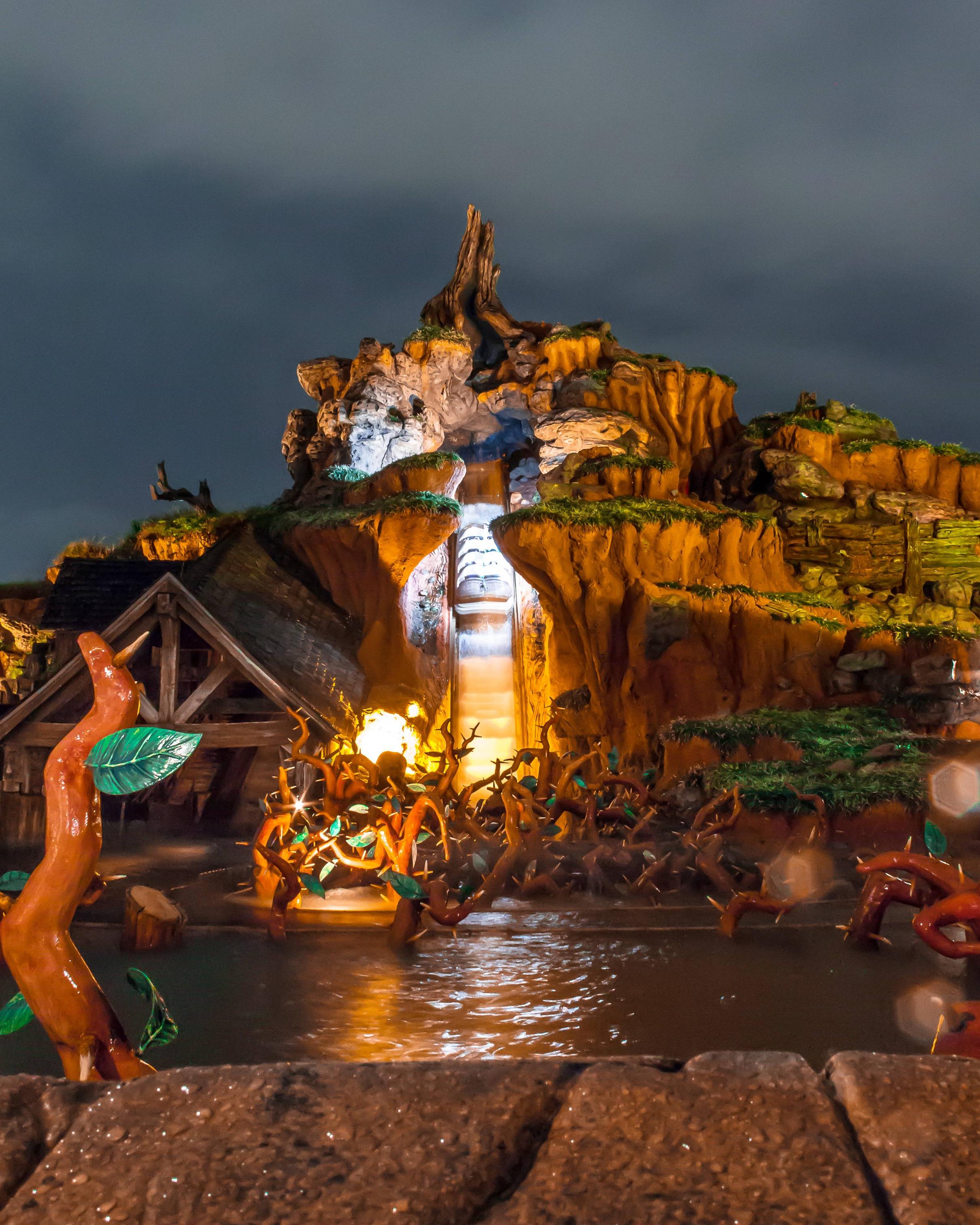 Last Ride On Splash Mountain | Scrolller