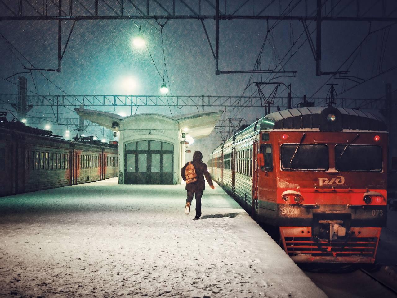 Last train | Scrolller