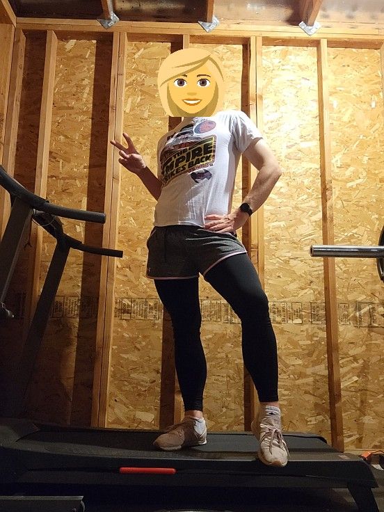 Late night workout anyone? (ignore my face couldn't deal with it tonight) | Scrolller