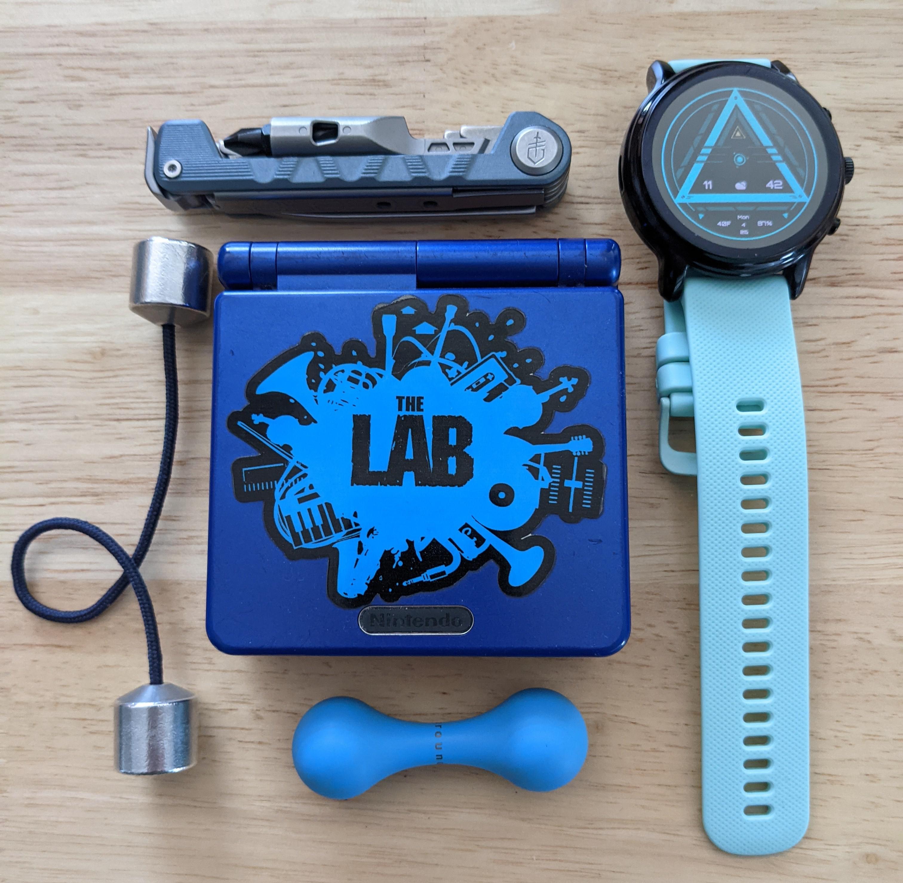 Late shift carry | Scrolller