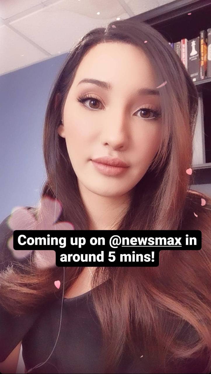 This Whore's Face Is So Plump & Fuckable | Scrolller