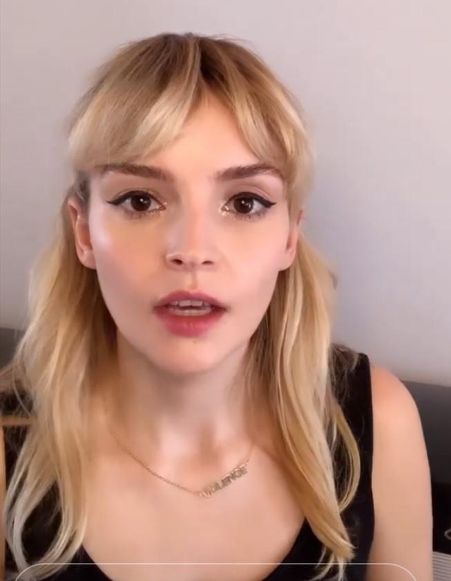 Lauren Mayberry needs a completely ruthless facefucking | Scrolller