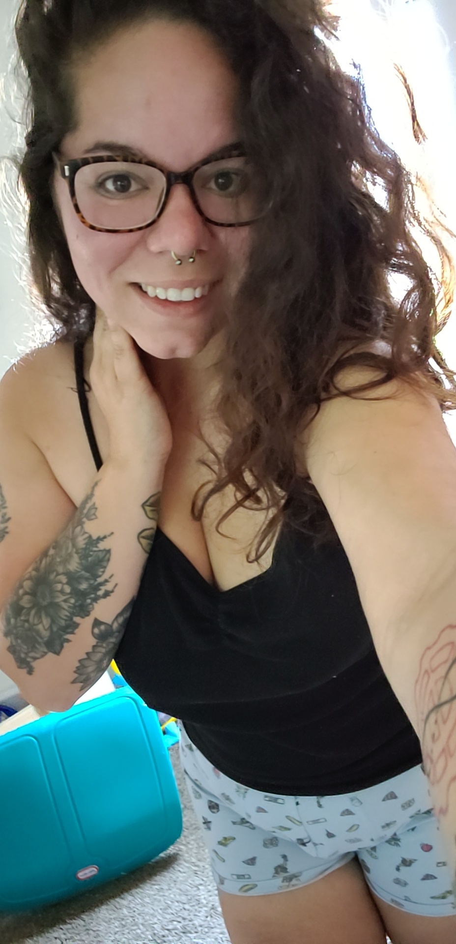 Lazy sunday😜 | Scrolller