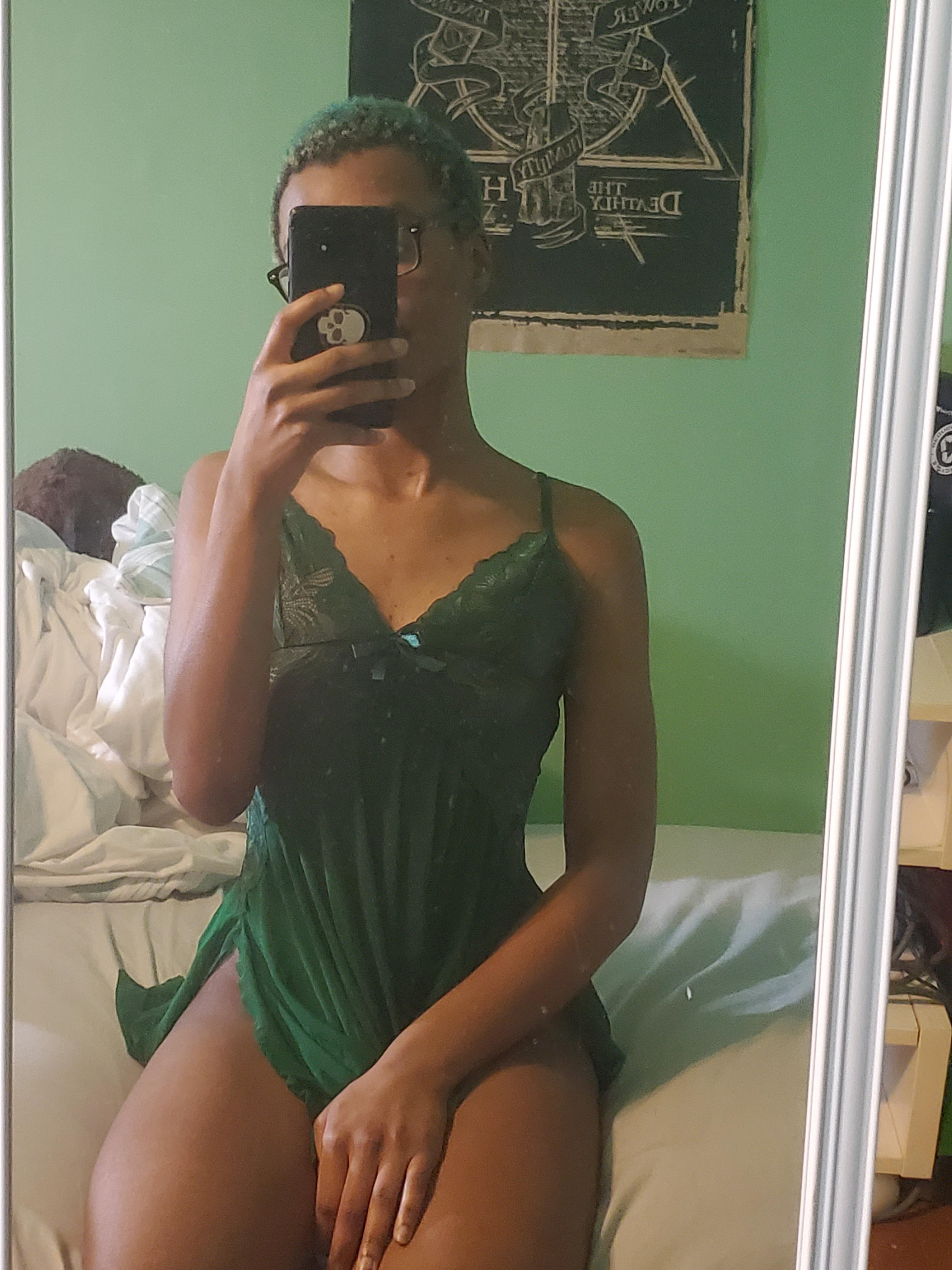 Lean green subby machine | Scrolller