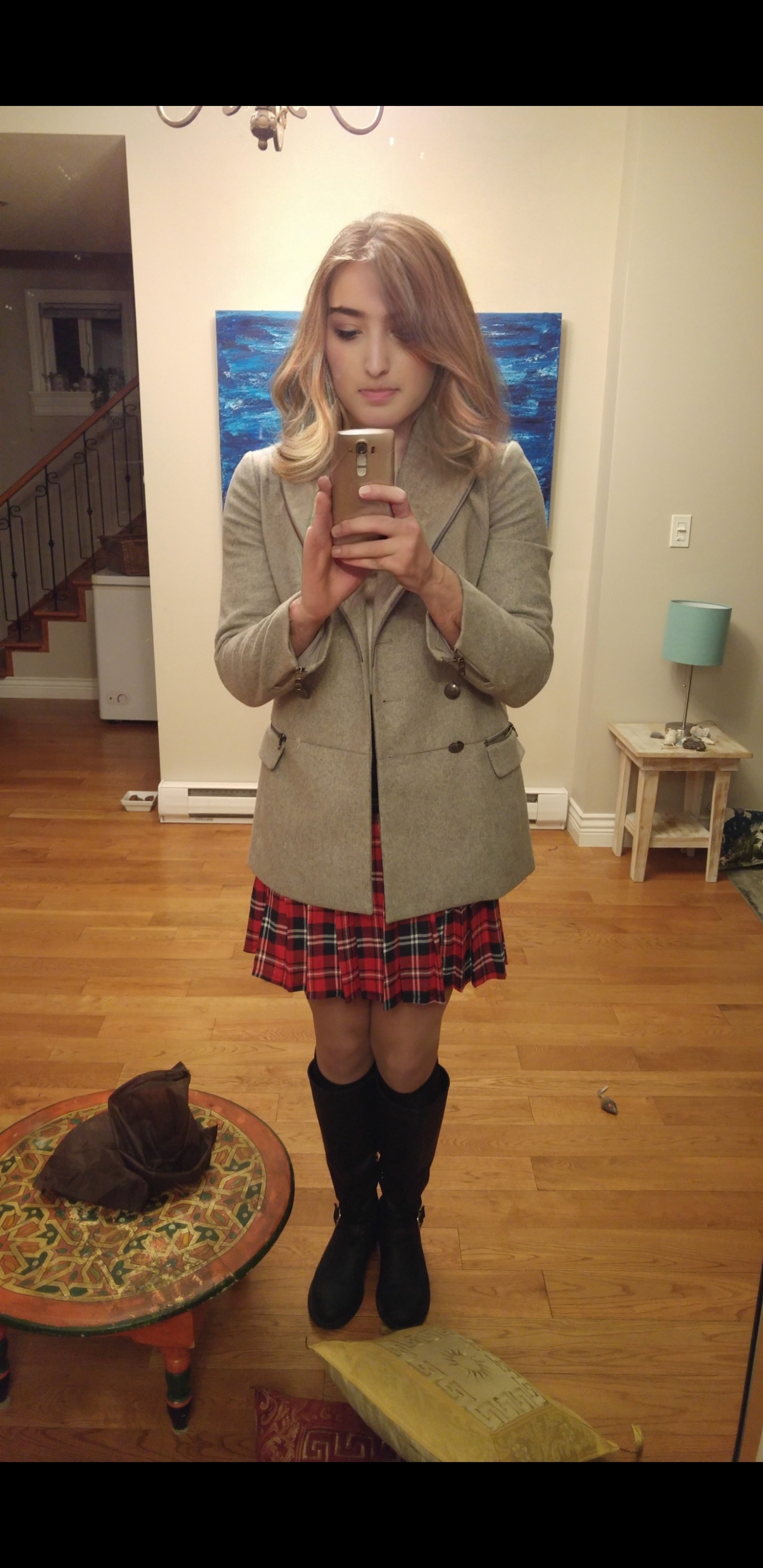 Learning to dress properly 😊 | Scrolller