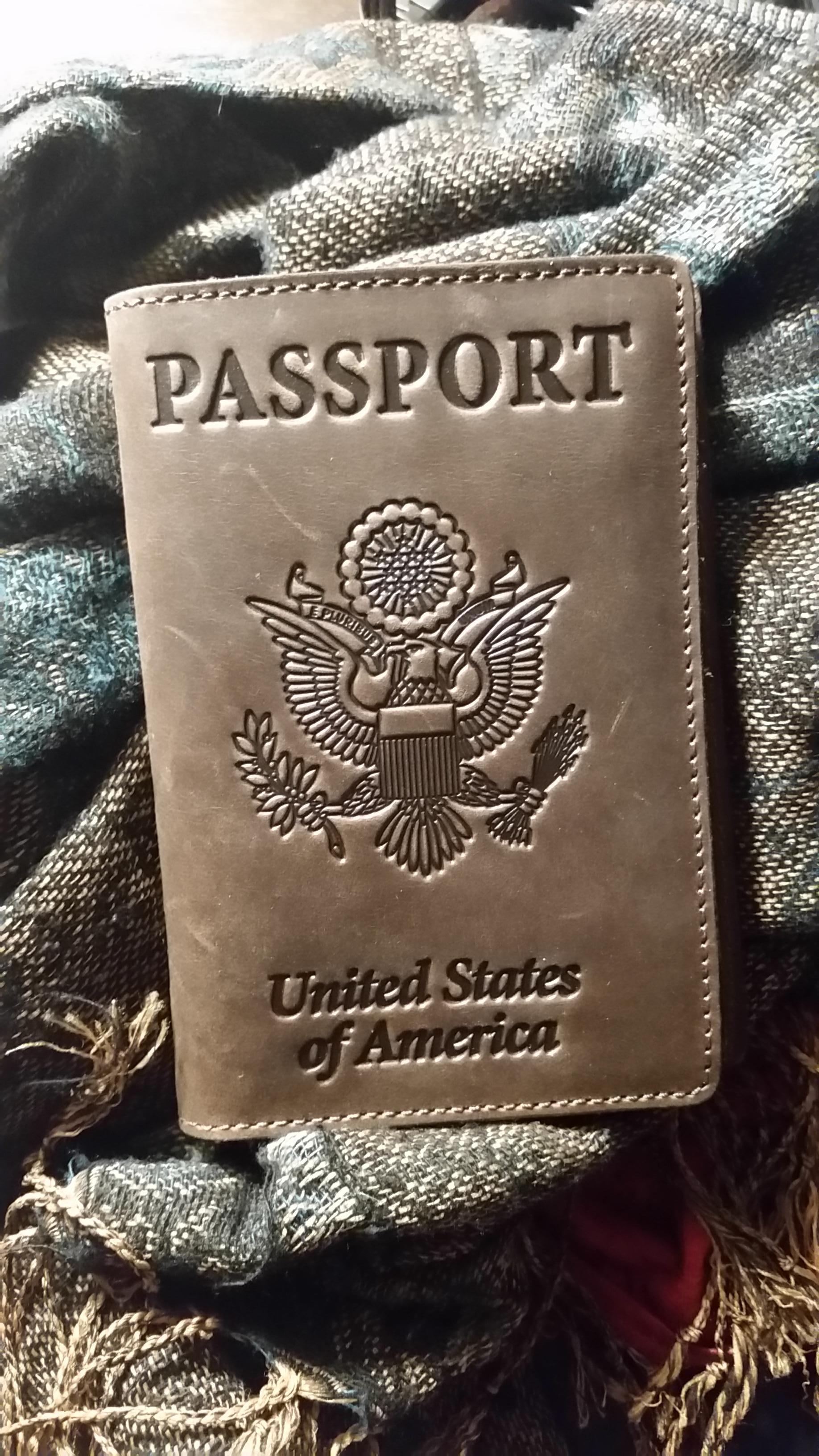 Leather cover on my US passport | Scrolller