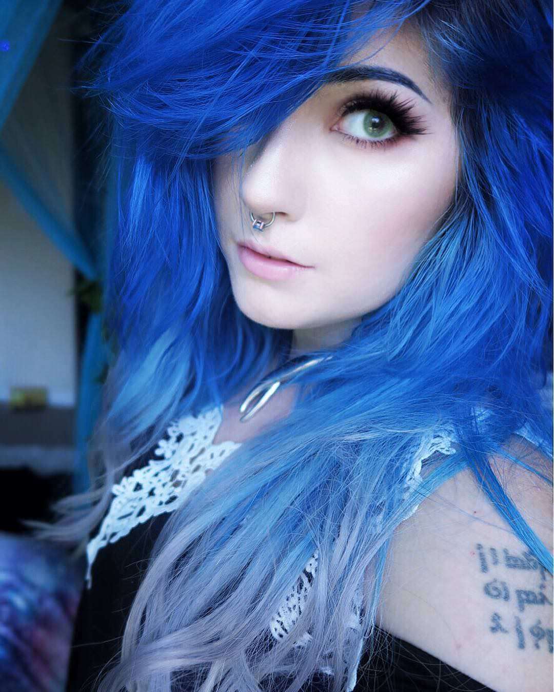Leda Muir | Scrolller