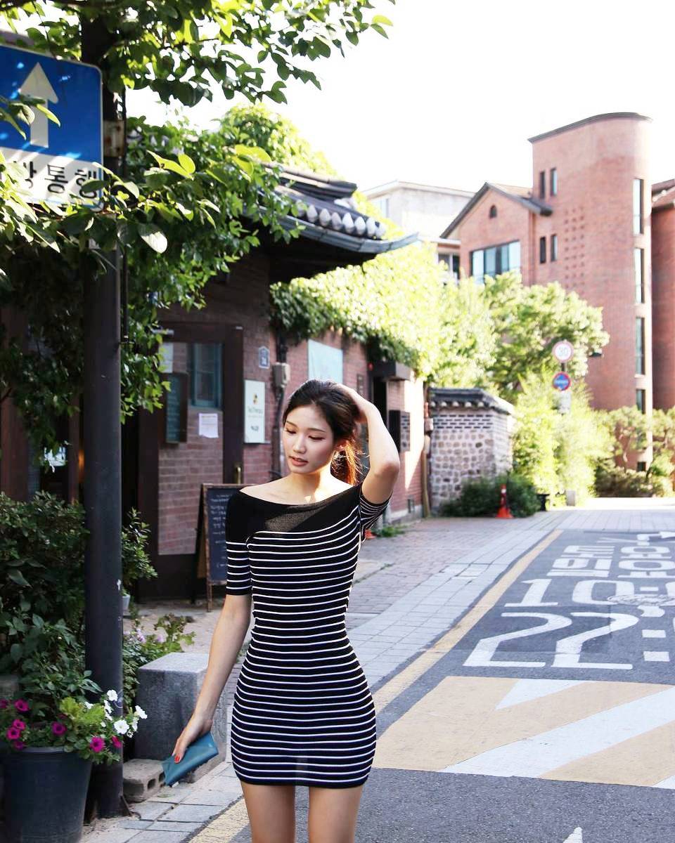 Lee Hee Eun | Scrolller