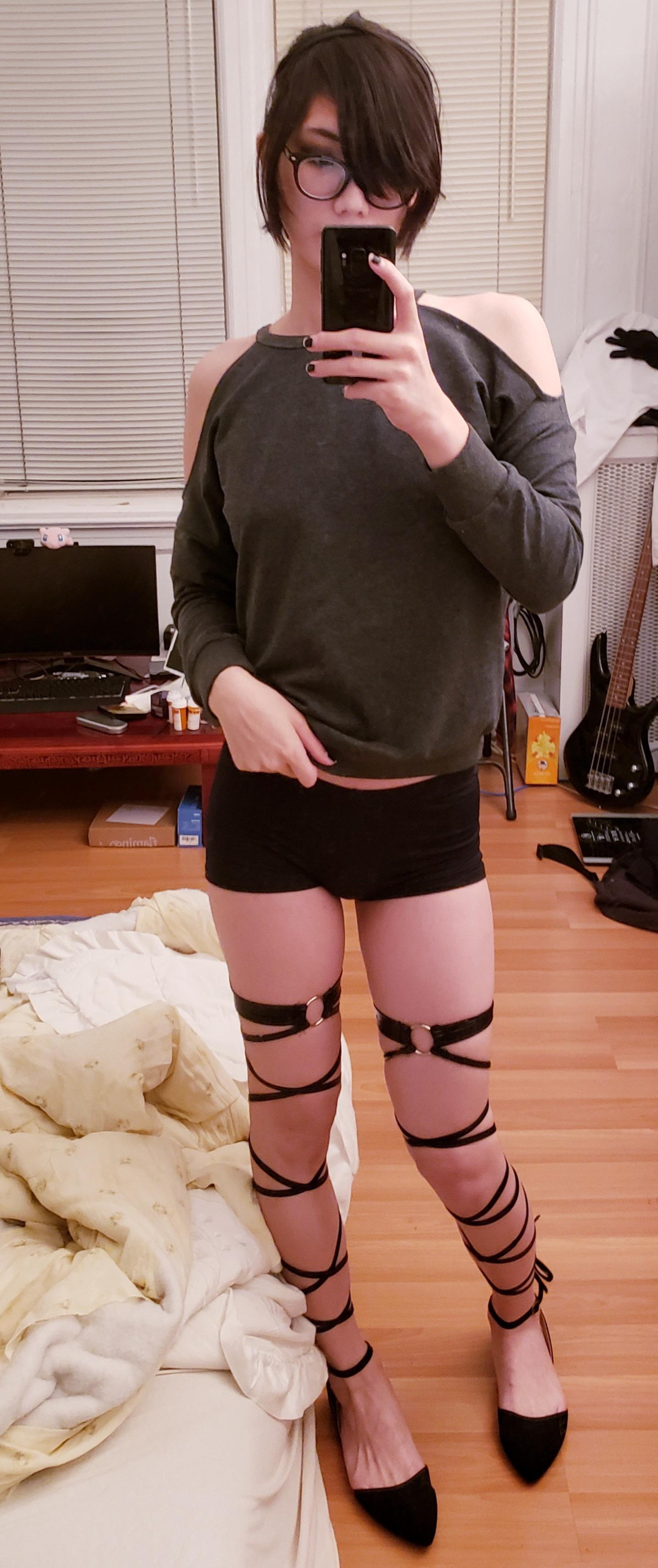 Leg wraps? | Scrolller