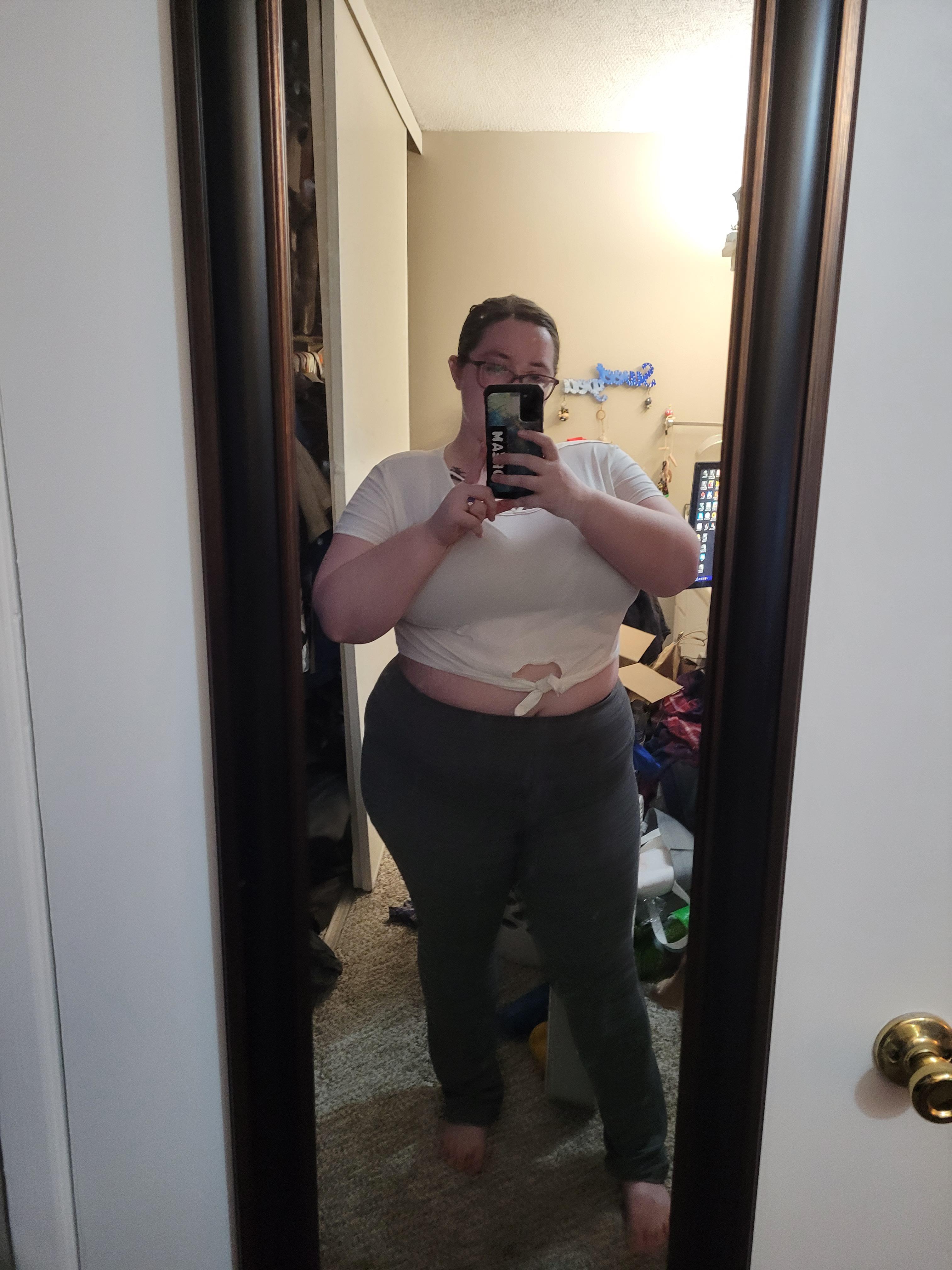 Leggings are so comfy 😌 | Scrolller