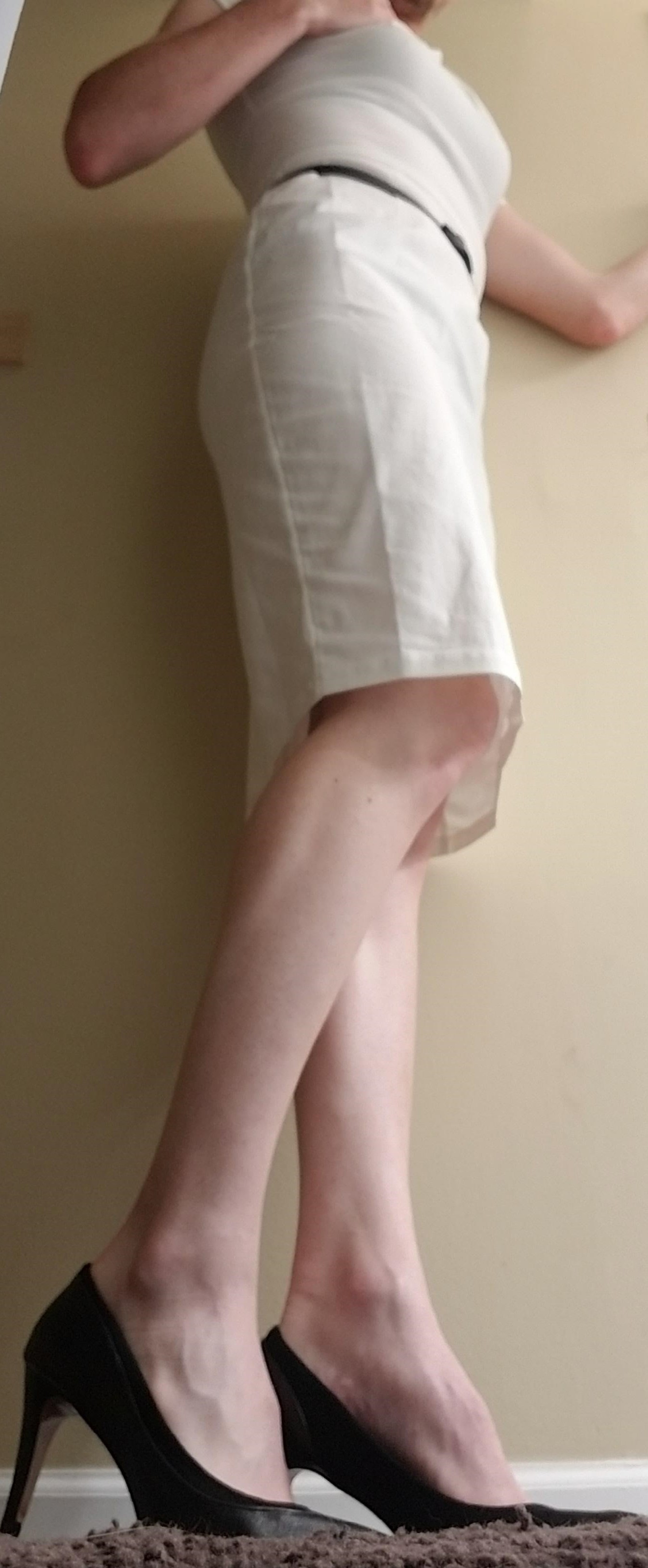 Legs that go all the way up | Scrolller