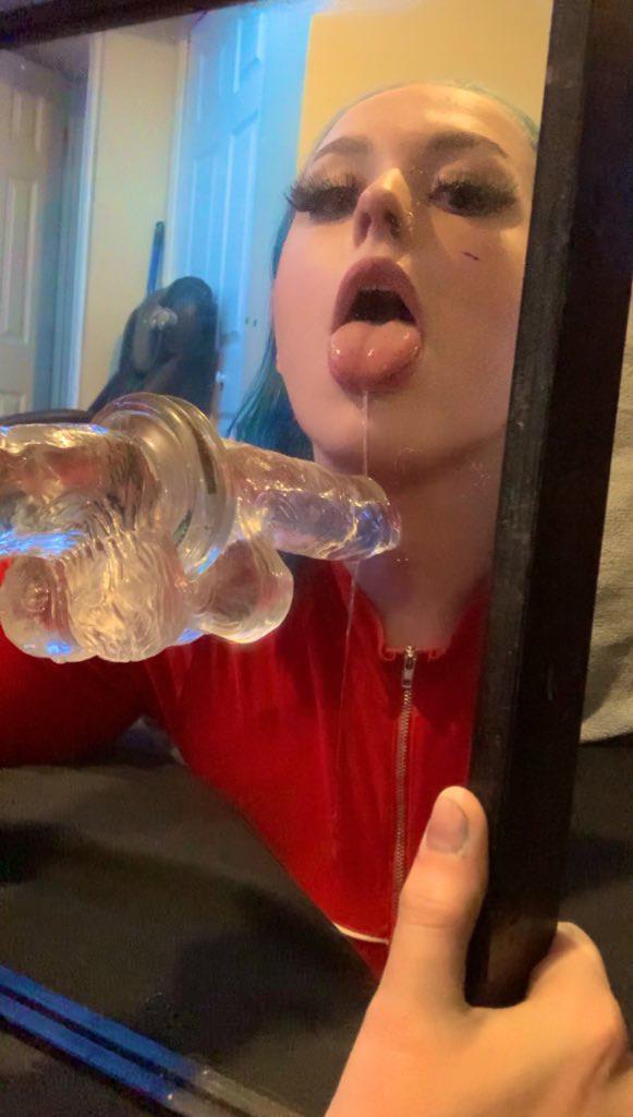 lemme lick it👅 OC [F] 🔥SALE ALL PLATFORMS🔥 | Scrolller