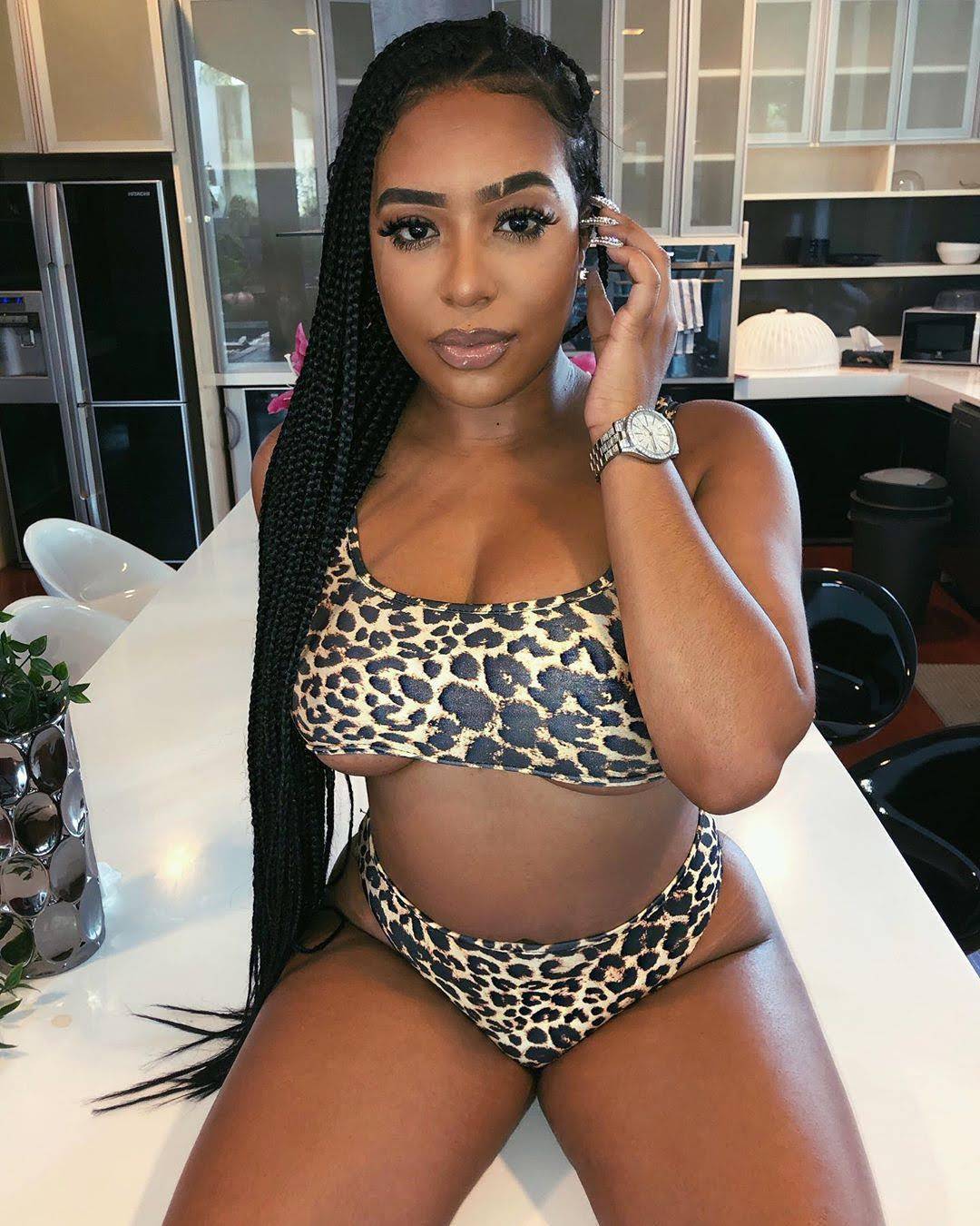 Leopard print | Scrolller