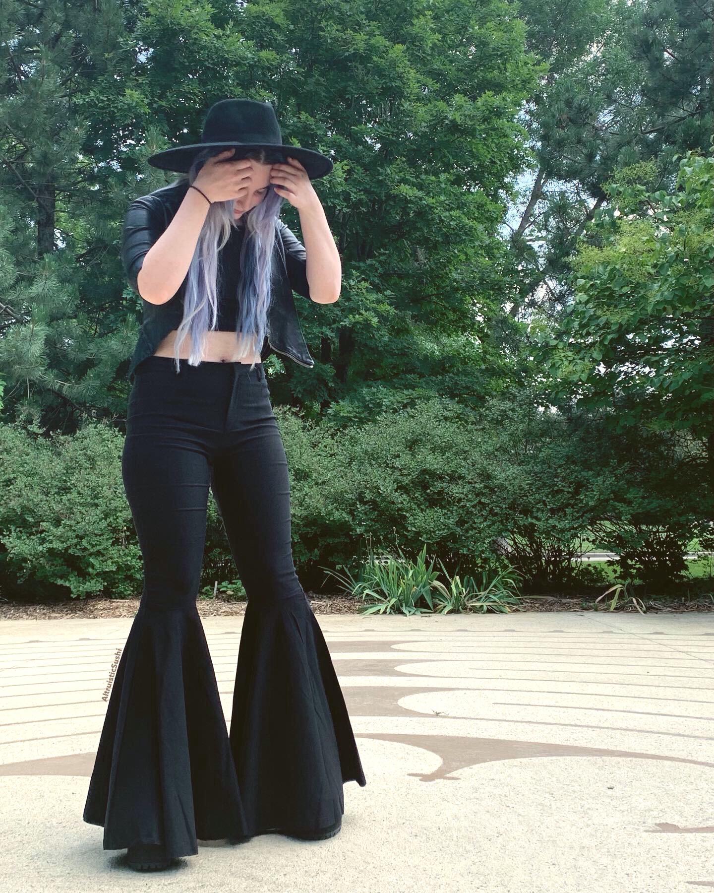 Lets bring back bell bottoms | Scrolller