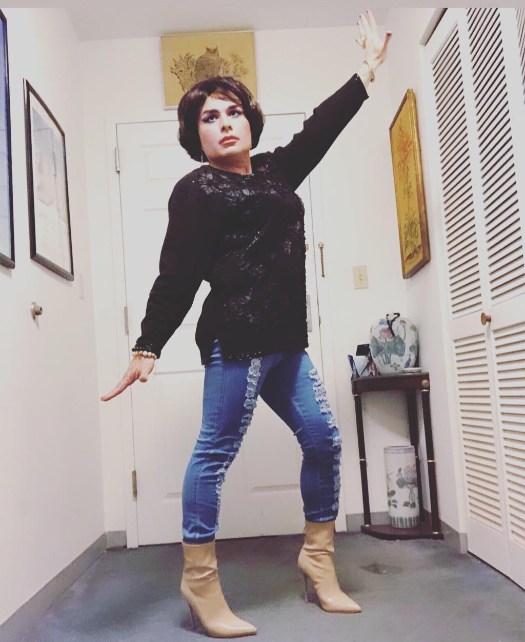 Lets dance | Scrolller