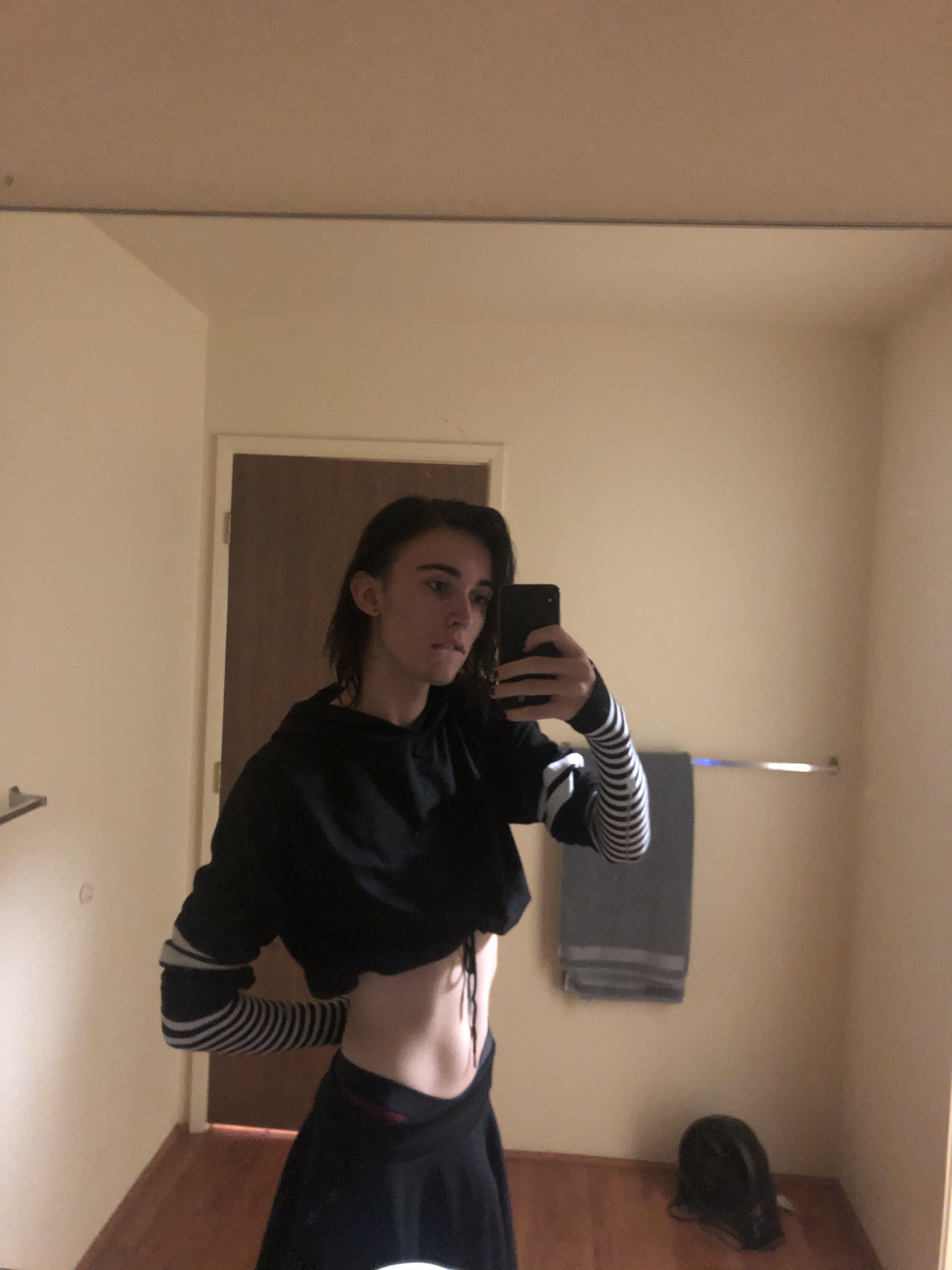 🎀🖤lewds are on my profile :p | Scrolller