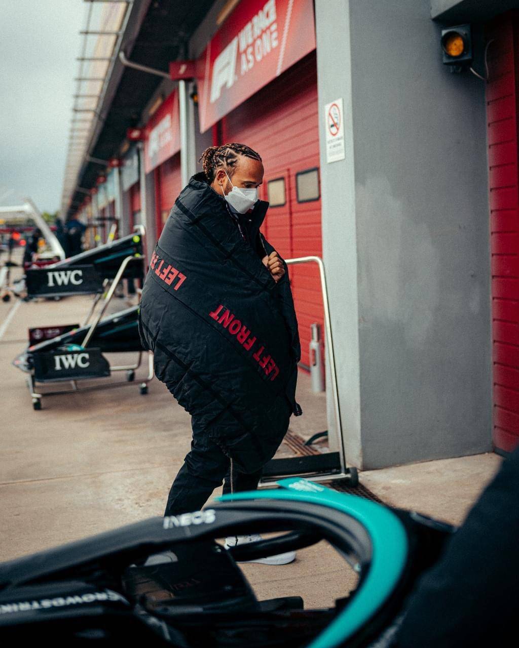 Lewis Hamilton | Scrolller