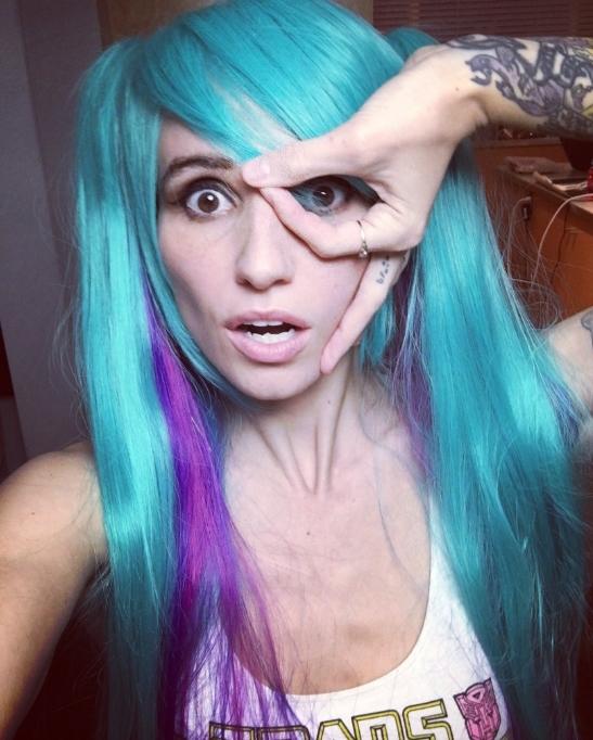 Lights getting her Hatsune Miku on! | Scrolller