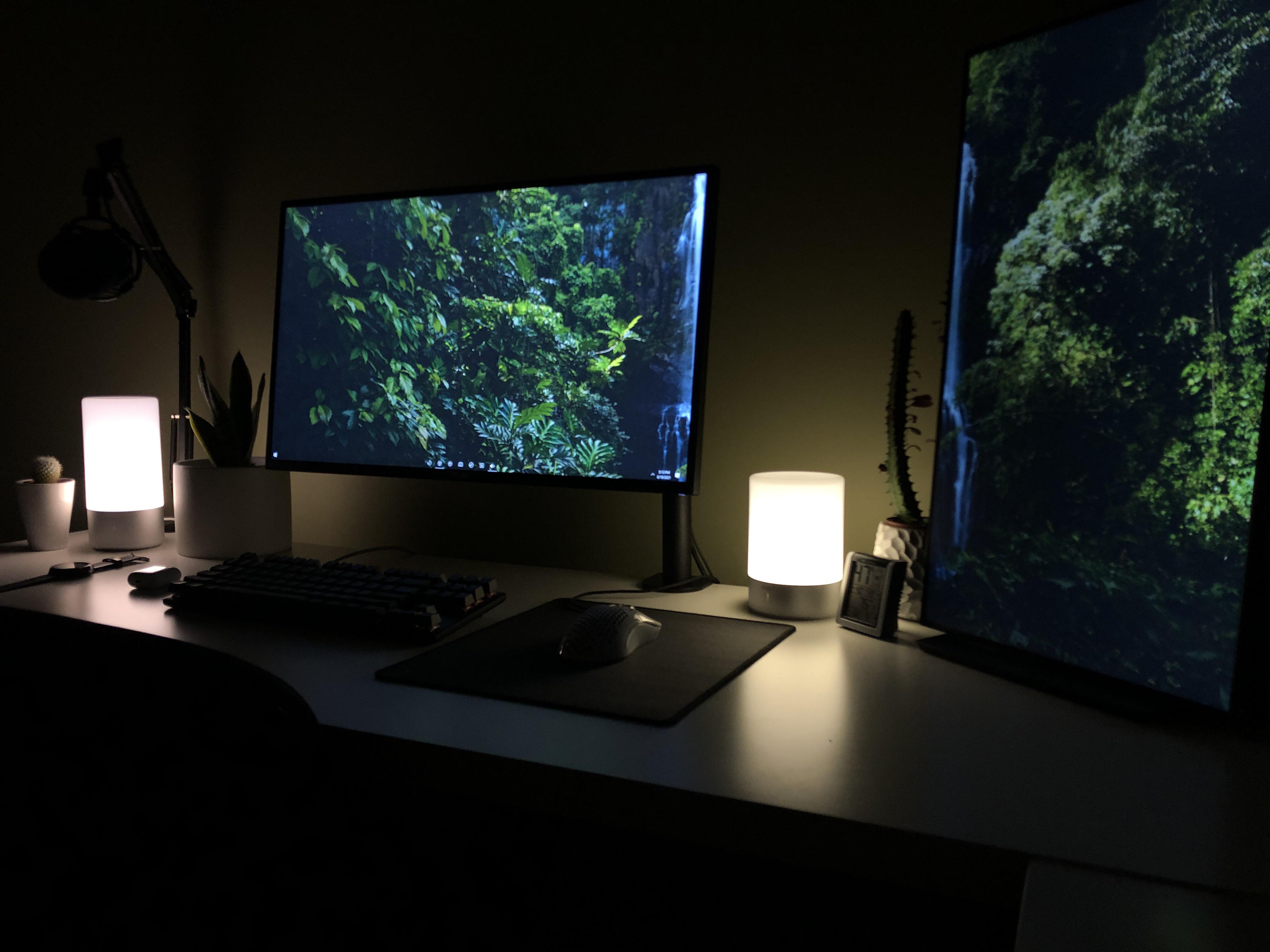 Lights out | Scrolller