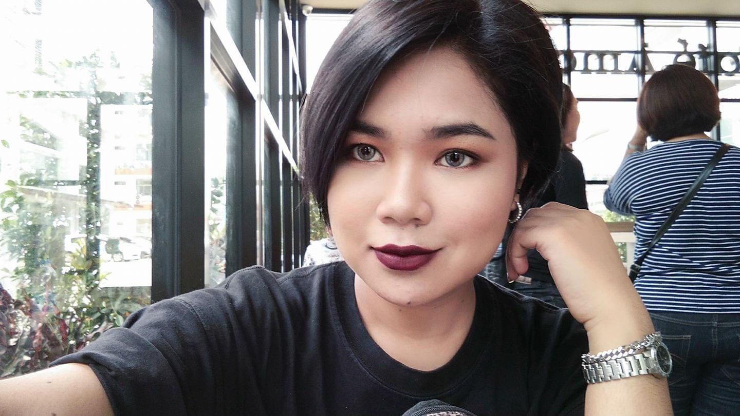 Like my lips? | Scrolller