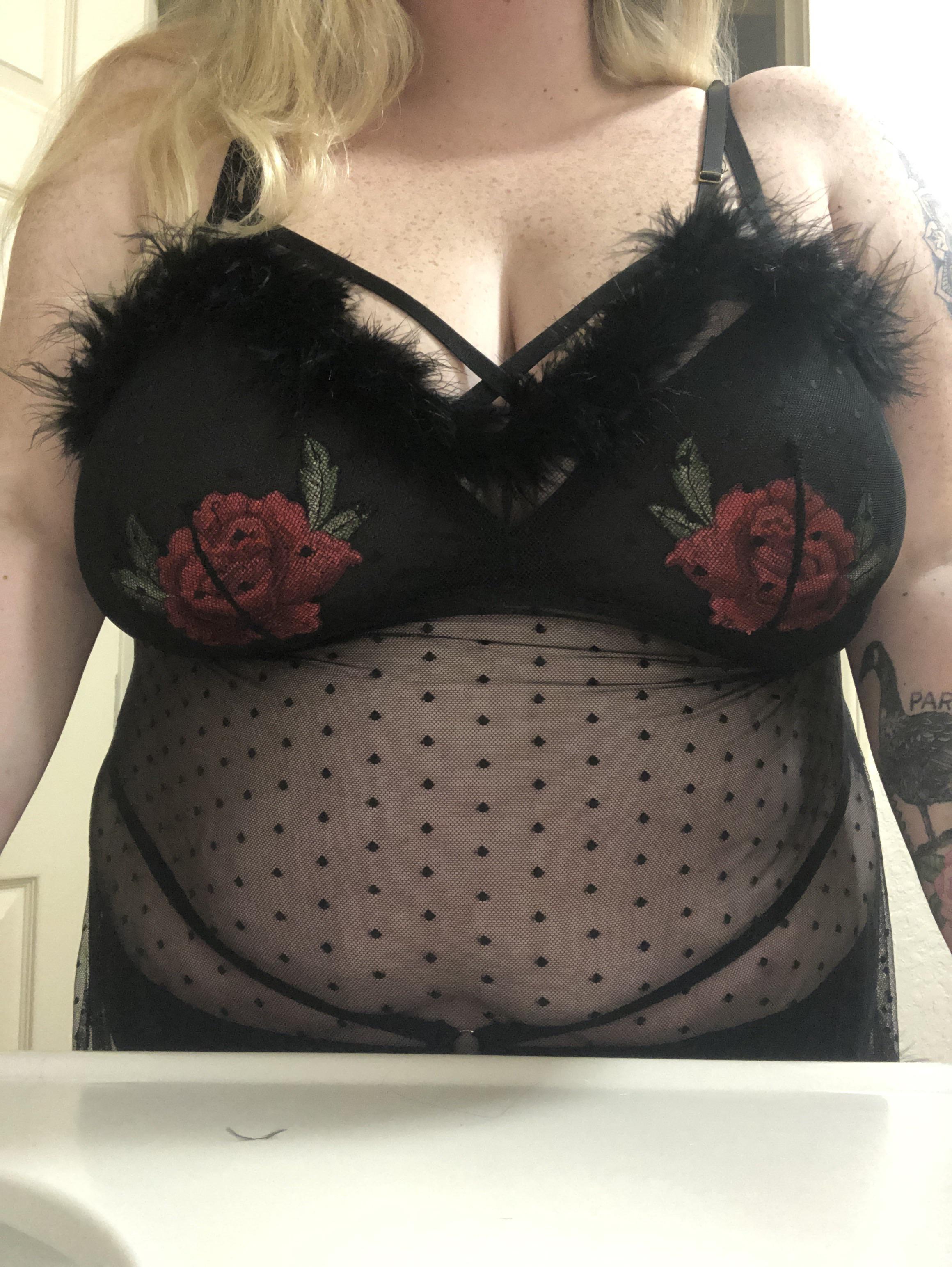 rosy red titties too ;) | Scrolller
