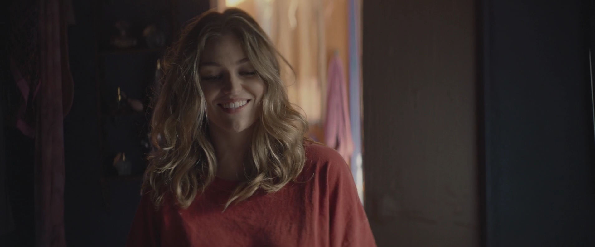 lili simmons | Scrolller