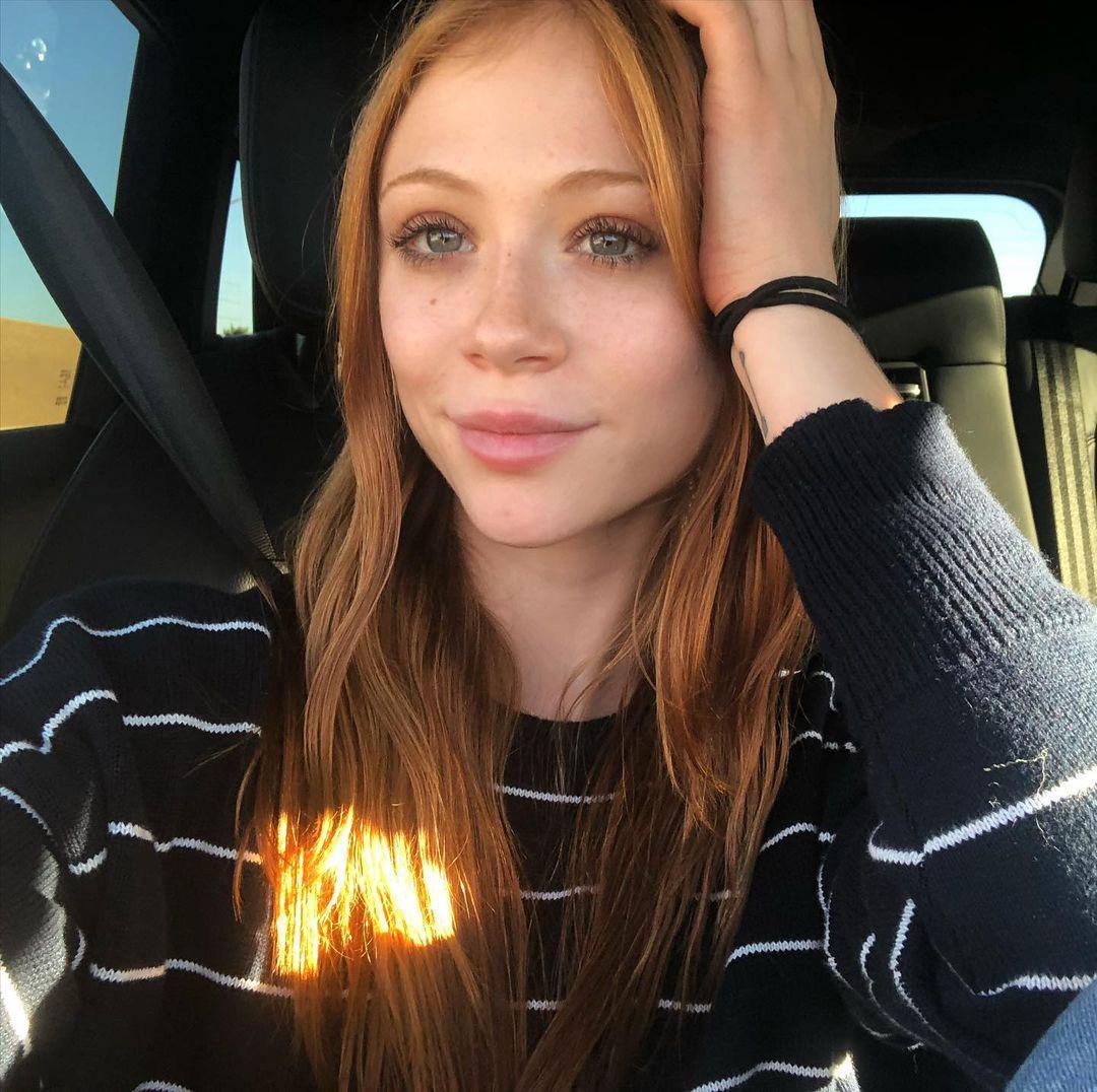 Liliana Mumy | Scrolller