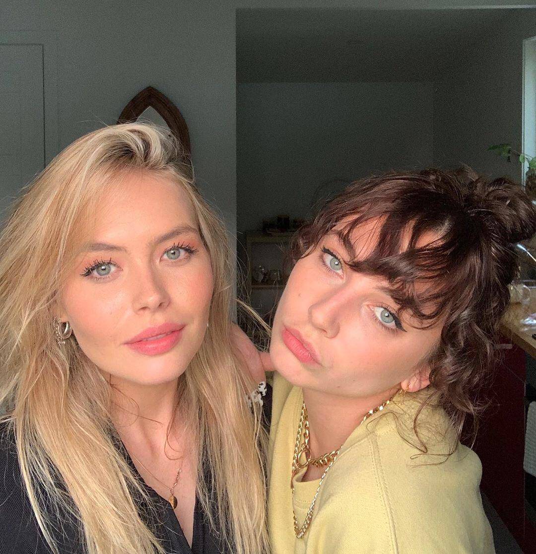 Lilly and Mav 😍 | Scrolller