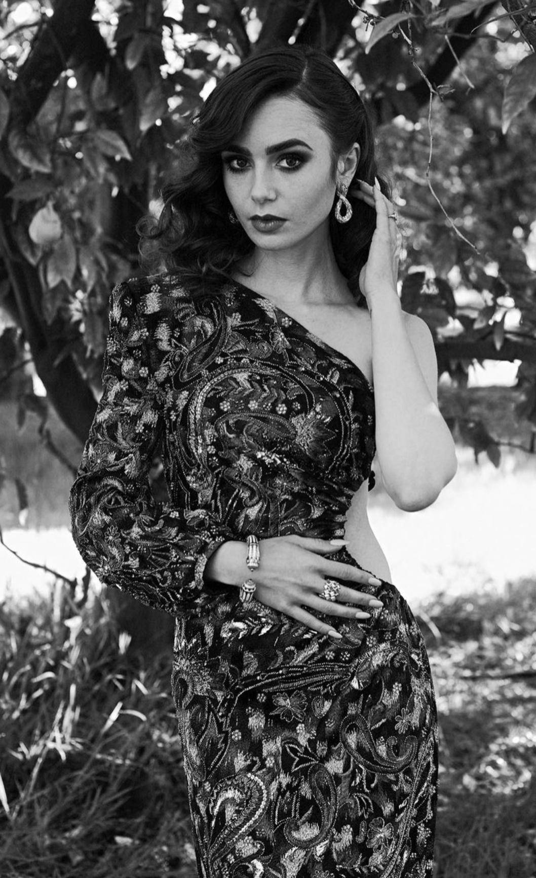 Lily Collins Golden Globes look today | Scrolller