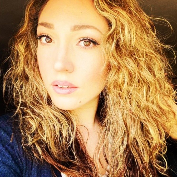 Lily LaBeau | Scrolller