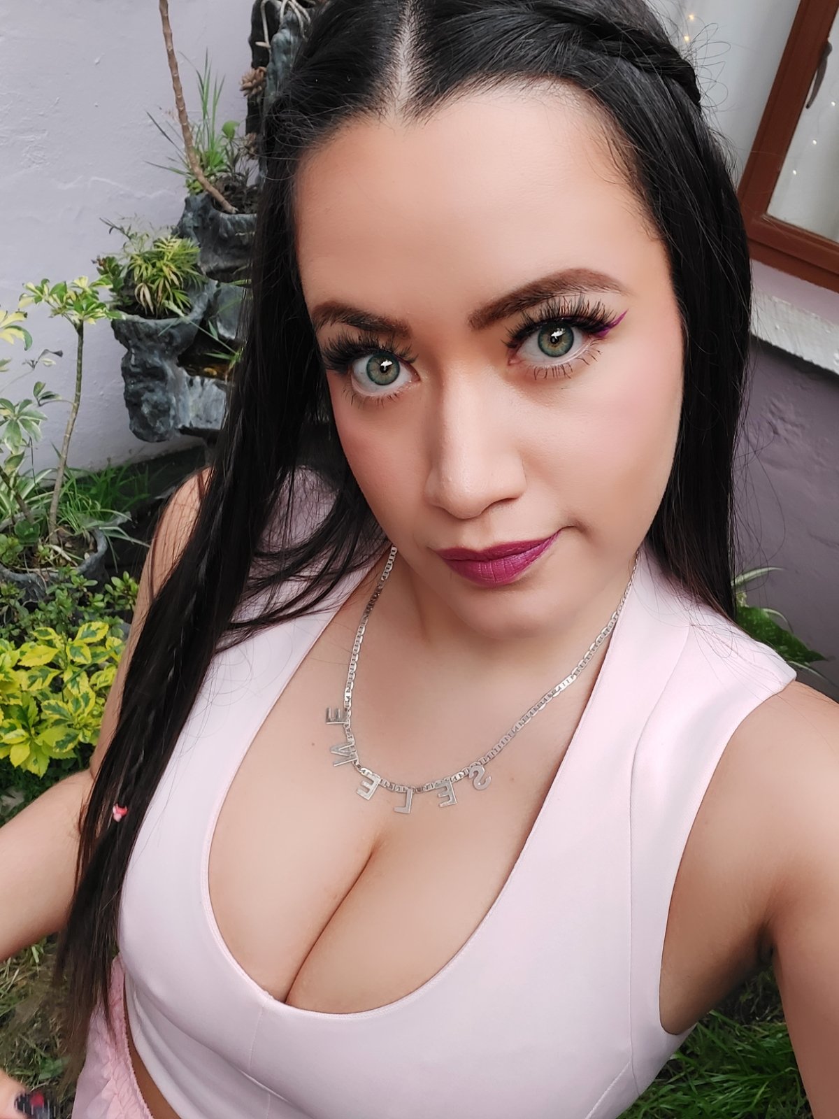 Lindos ojos mi selene | Scrolller